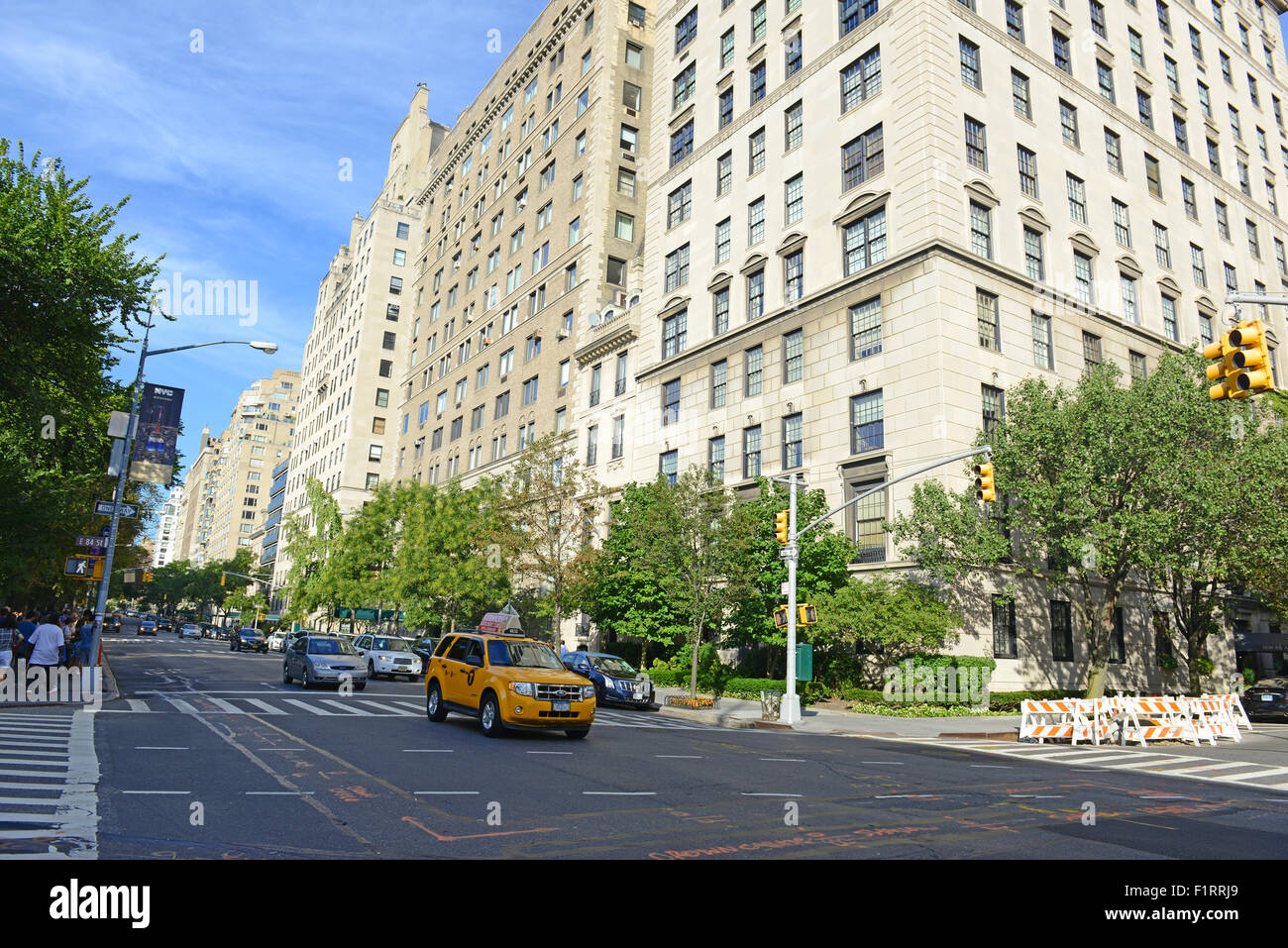 Museum Mile on Fifth Avenue Manhattan, New York Stock Photo - Alamy