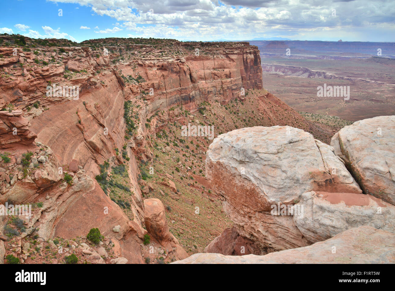 View from West side of Grand View Point in Island of the Sky District ...