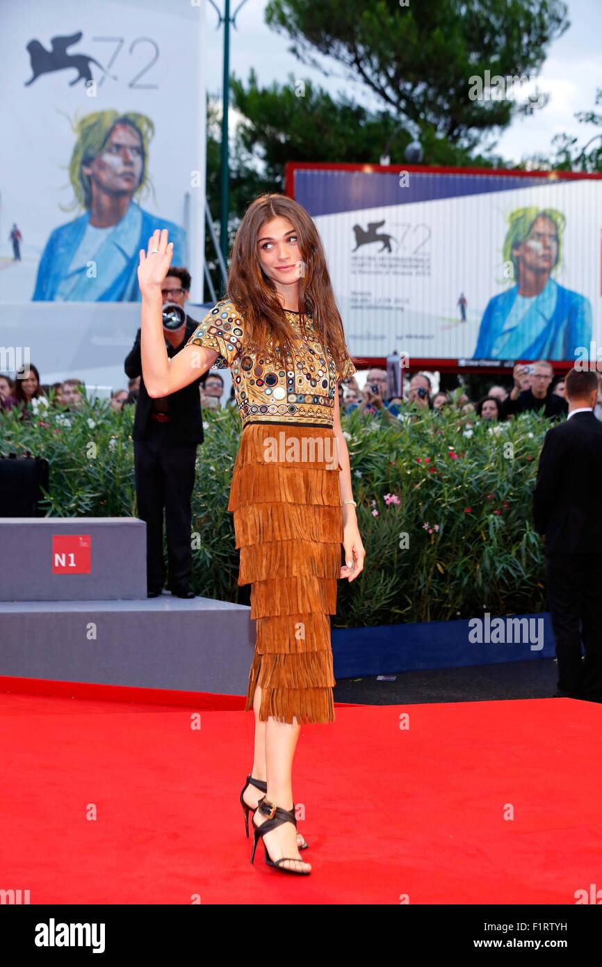 Elisa harvey hi-res stock photography and images - Alamy