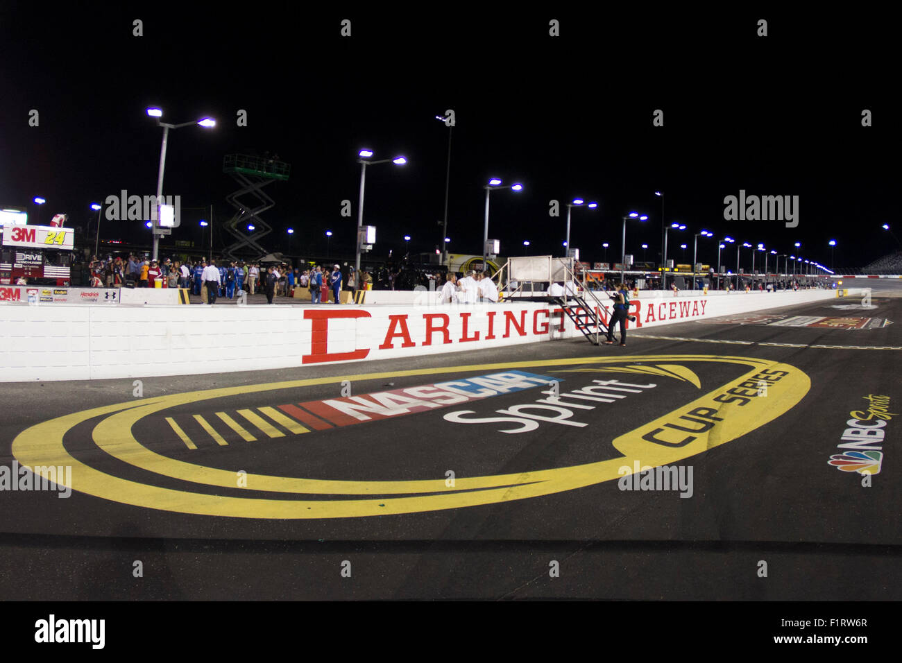 Darlington, SC, USA. 7th Sep, 2015. Darlington, SC - Sep 07, 2015: Carl ...