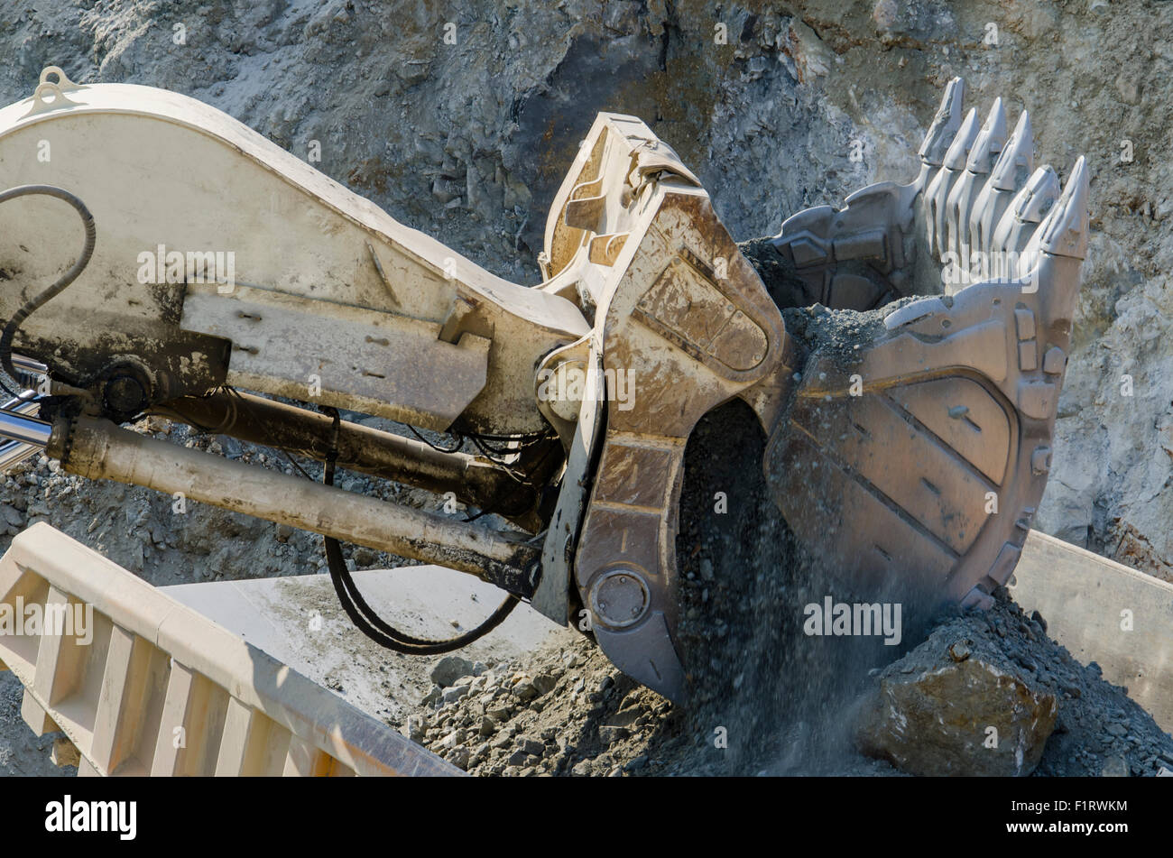 Open pit machinery Stock Photo - Alamy