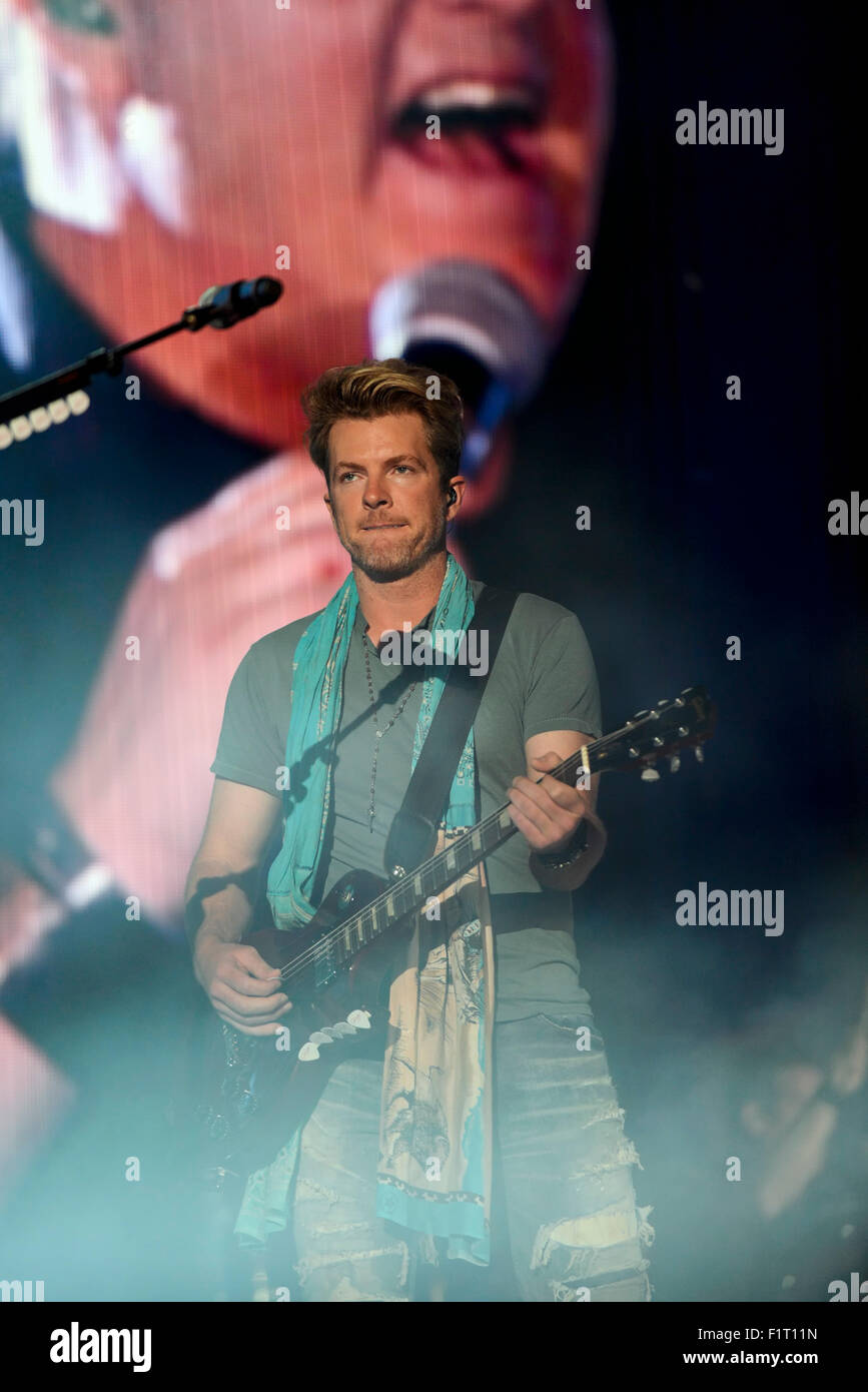 Joe Don Rooney of Rascal Flatts performing at the Carolina Country ...