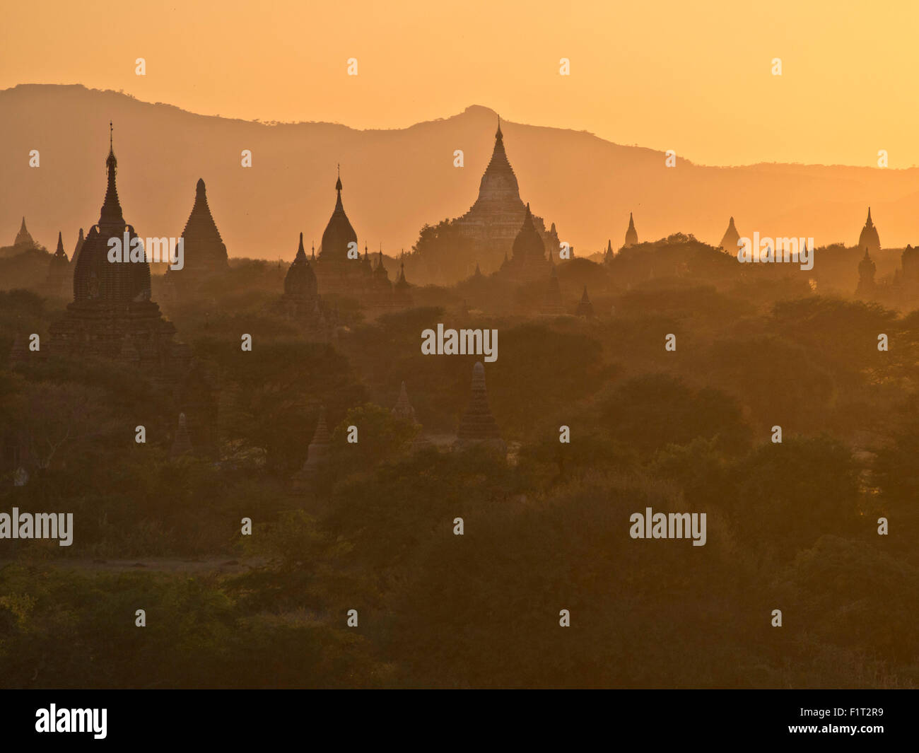 Buddhist temples beautiful buddhist temples hi-res stock photography ...