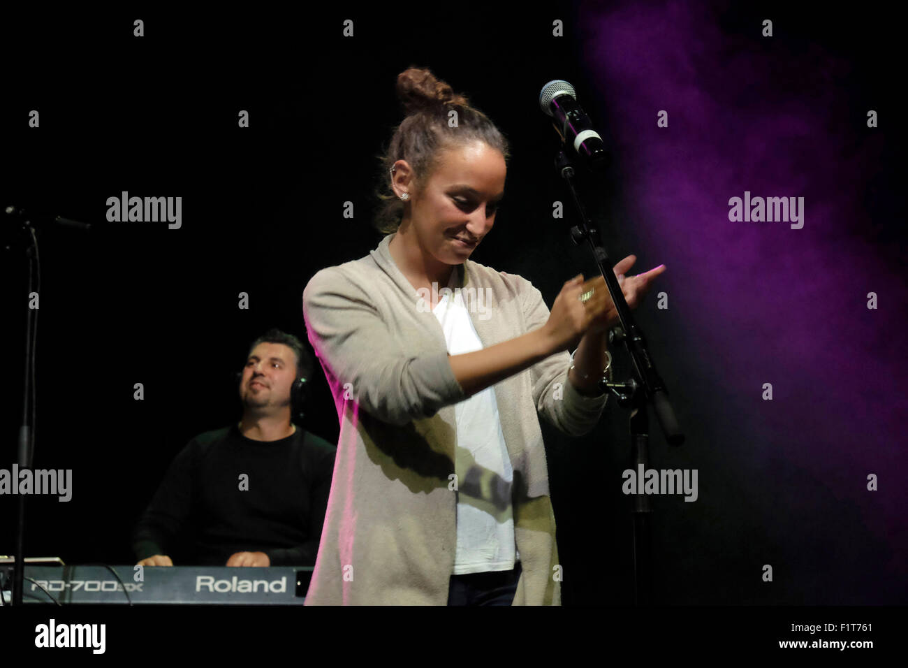 London, UK, 6th September 2015. The Algerian singer Idir performs live ...