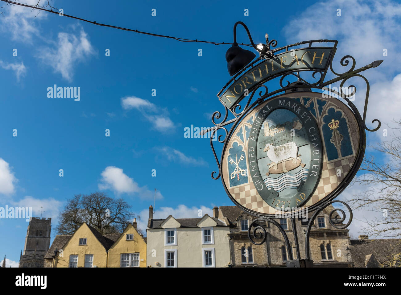 Cotswold sign hi-res stock photography and images - Alamy