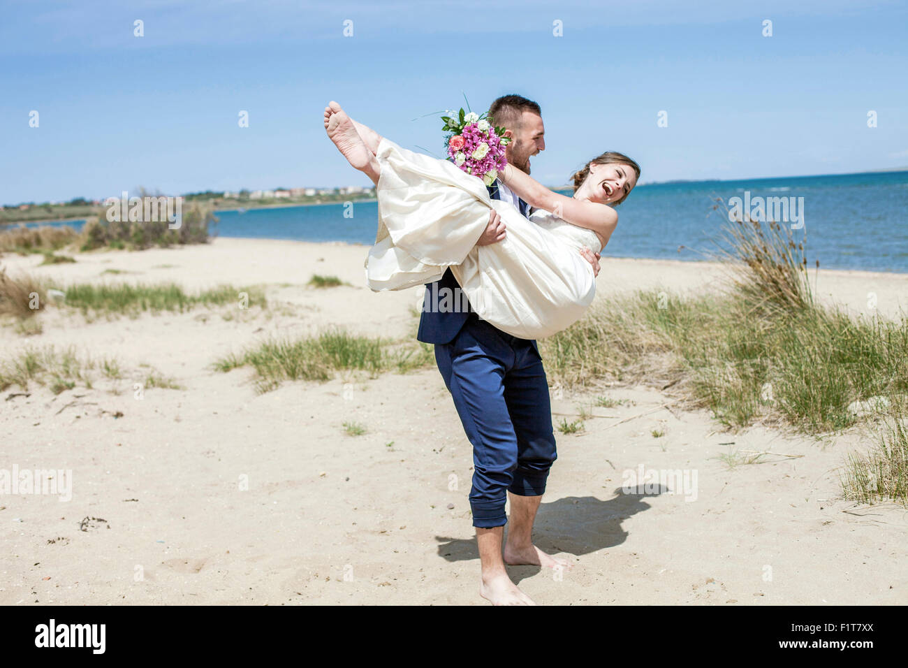 Barefoot bride hi-res stock photography and images - Alamy