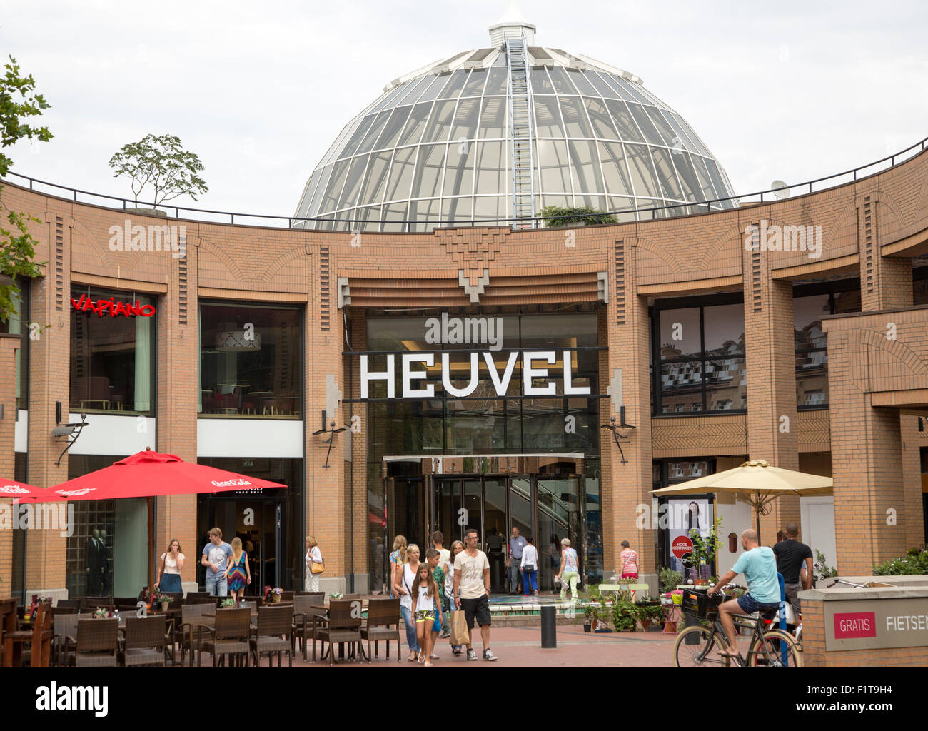 Heuvel Galerie shopping centre mall, Eindhoven city centre, North ...
