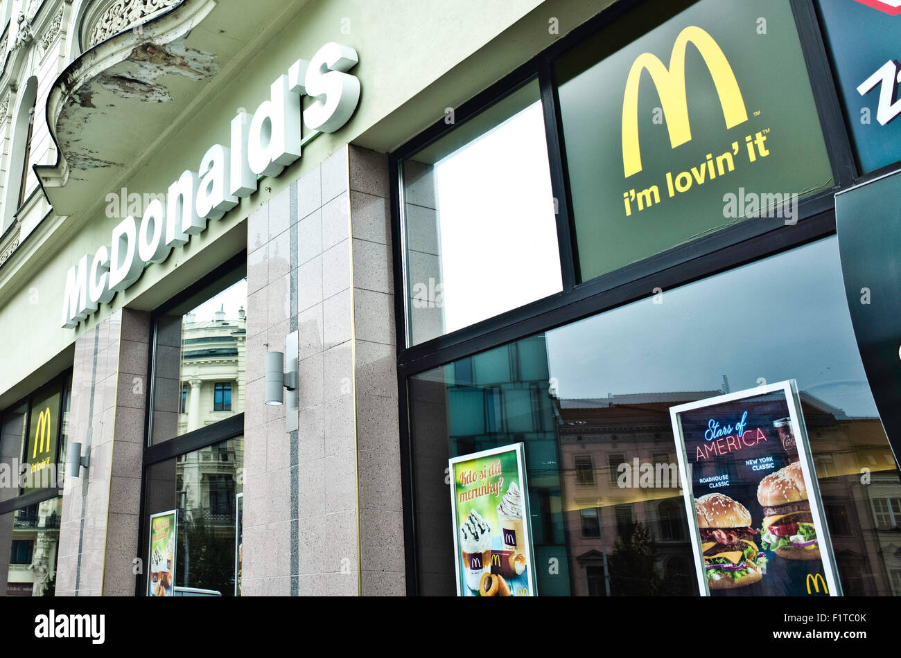 Mcdonalds restaurant fast food hi-res stock photography and images - Alamy