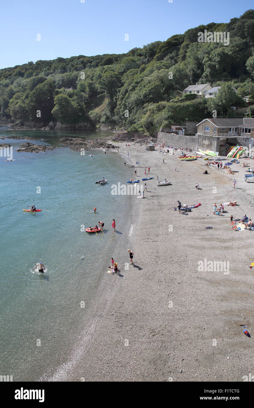 the holiday village of cawsand on the south cornwall coast Stock Photo ...