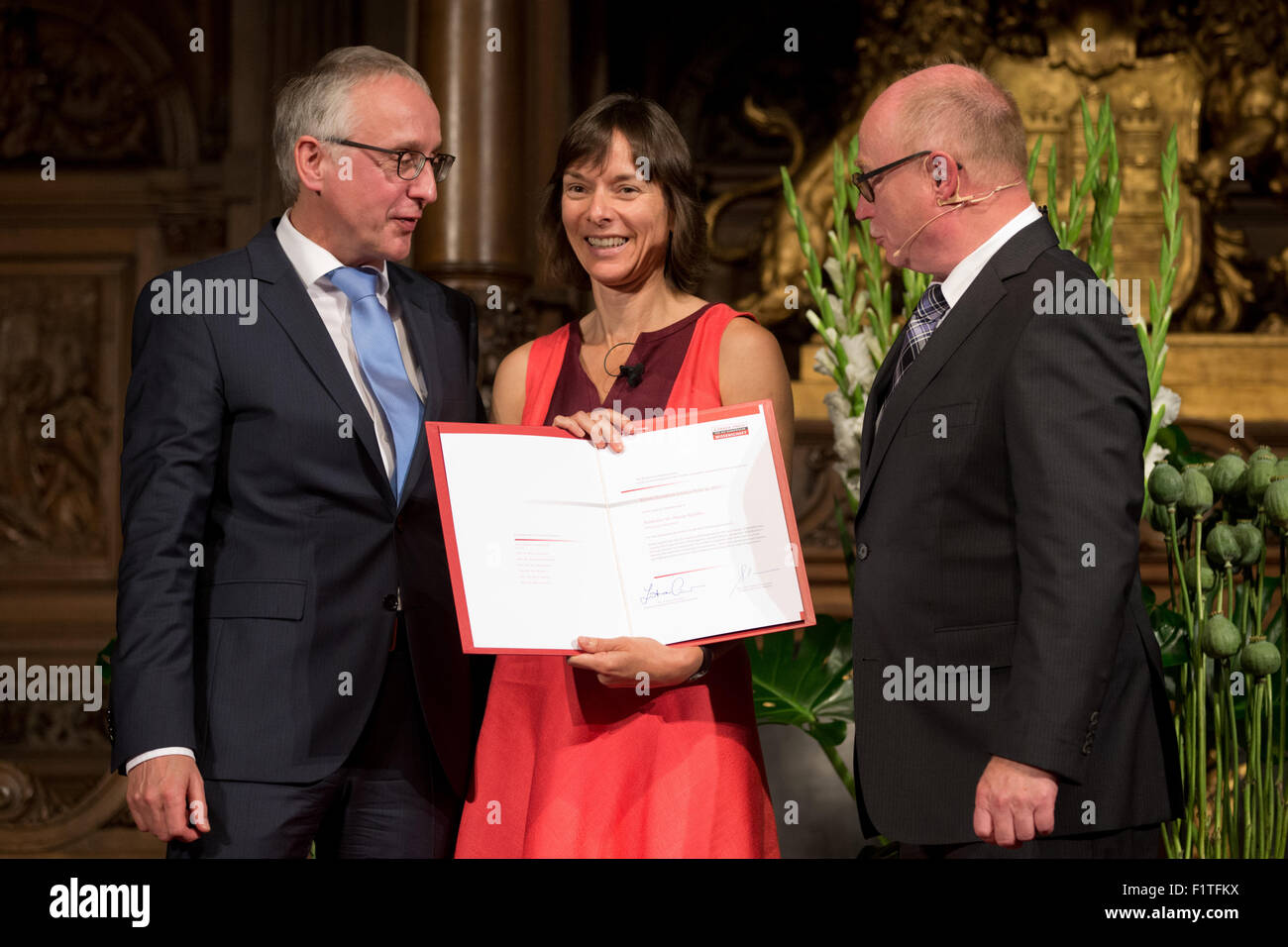 Nicola spaldin hi-res stock photography and images - Alamy