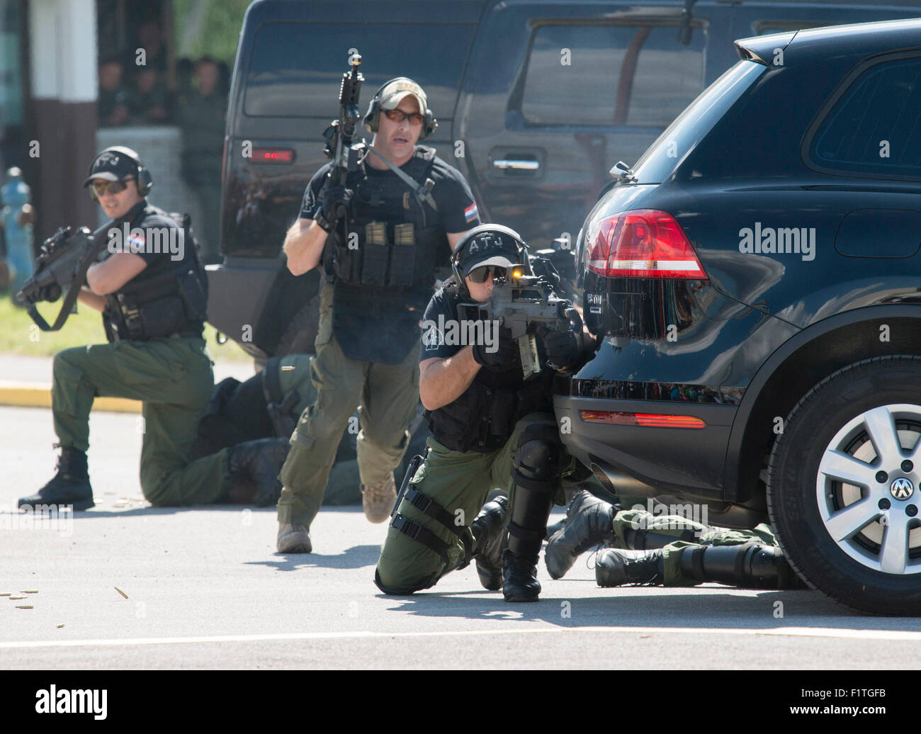 Lucko anti terrorist unit hi-res stock photography and images - Alamy