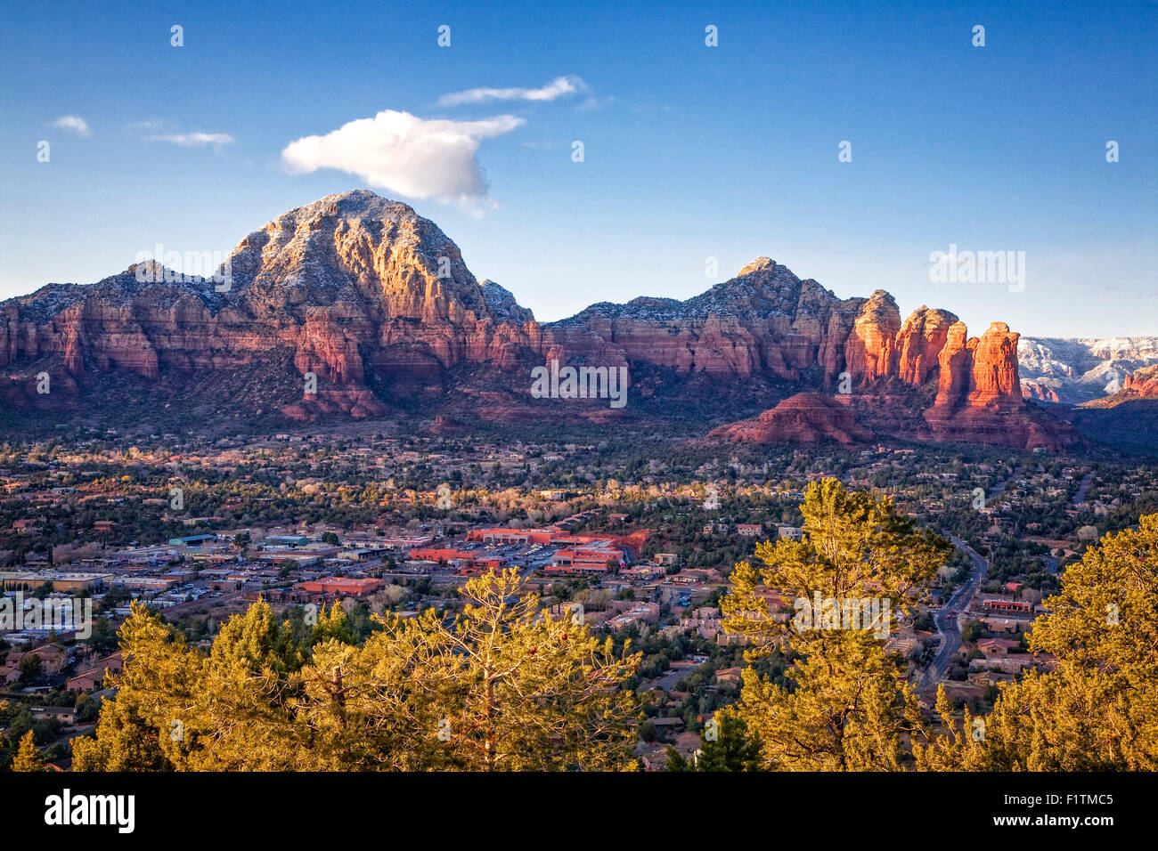 Overlook of West Sedona, Arizona Stock Photo - Alamy