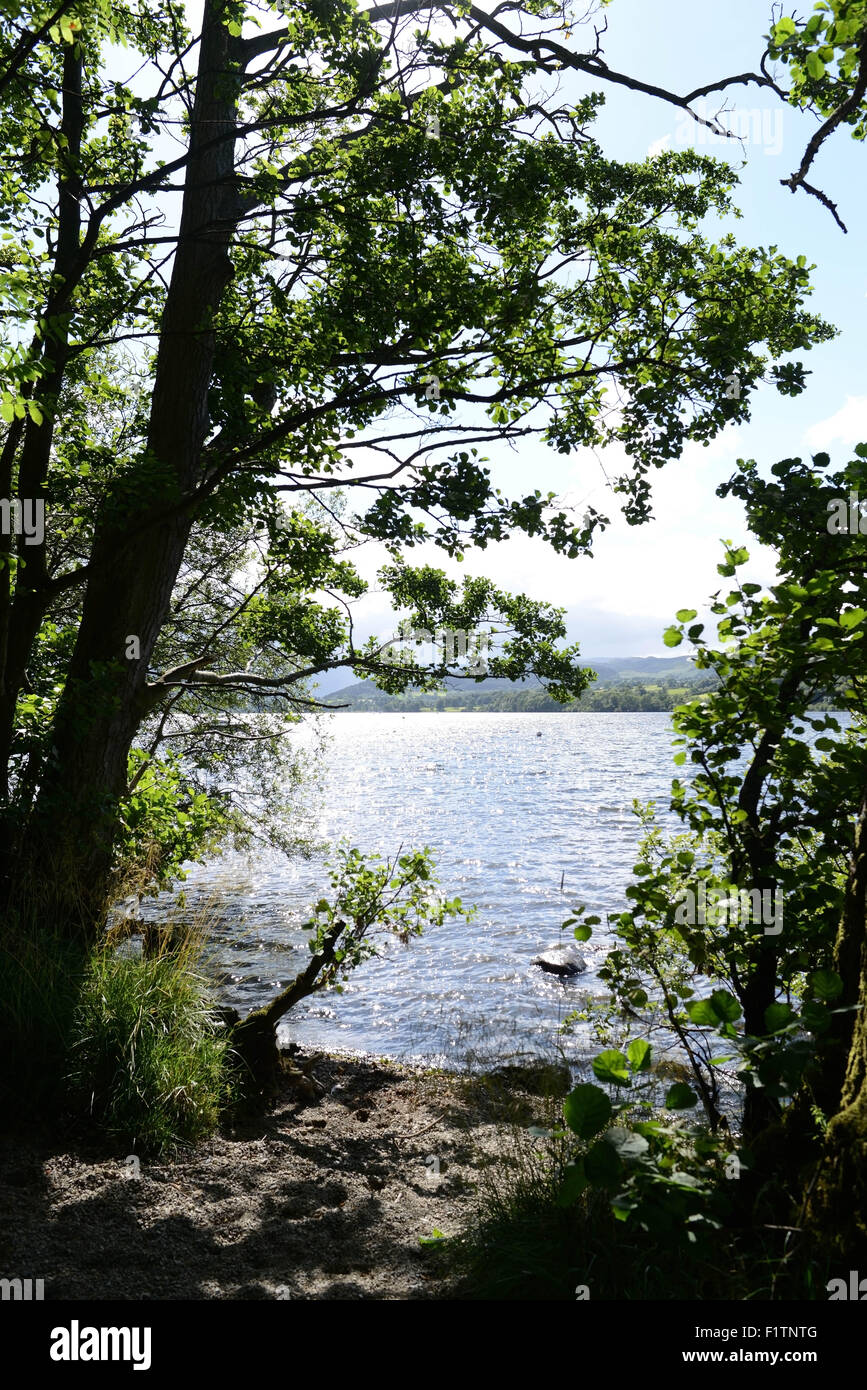 A STUNNING VIEW OF ULLSWATER LOOKING OUT OVER THE LAKE, CUMBRIA Stock ...
