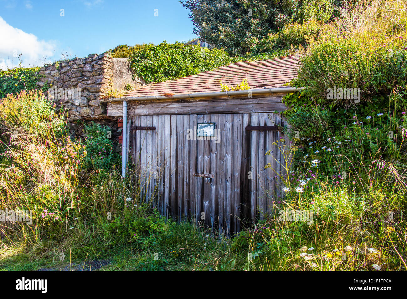Old Storage Shed High Resolution Stock Photography and Images - Alamy
