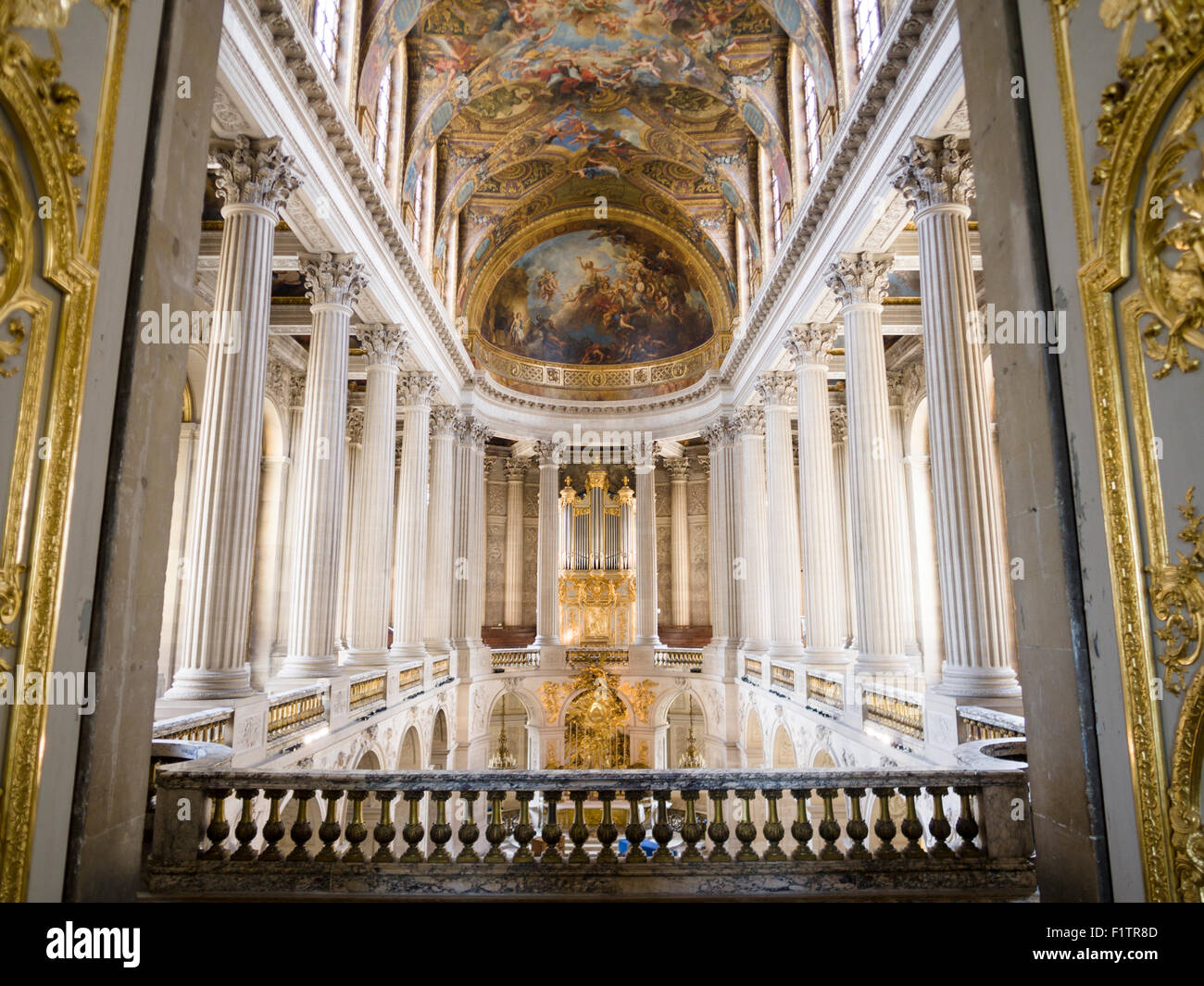 Versailles palace interior hi-res stock photography and images - Alamy