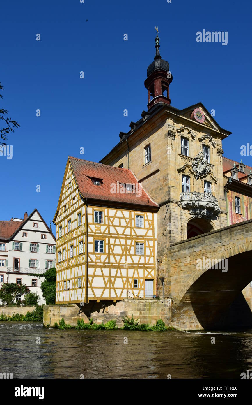 Bamberg (German pronunciation: [ˈbambɛɐ̯k]) is a town in Bavaria ...
