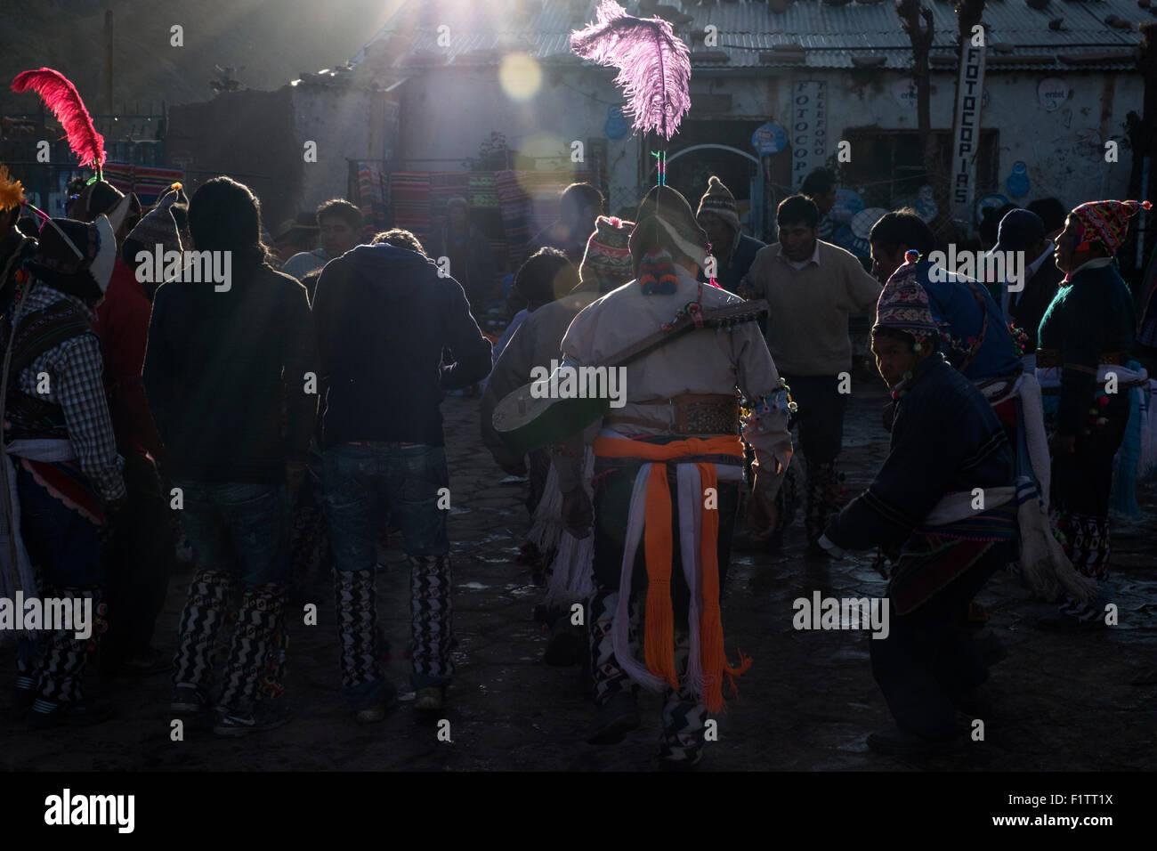 Folklore bolivia hi-res stock photography and images - Alamy