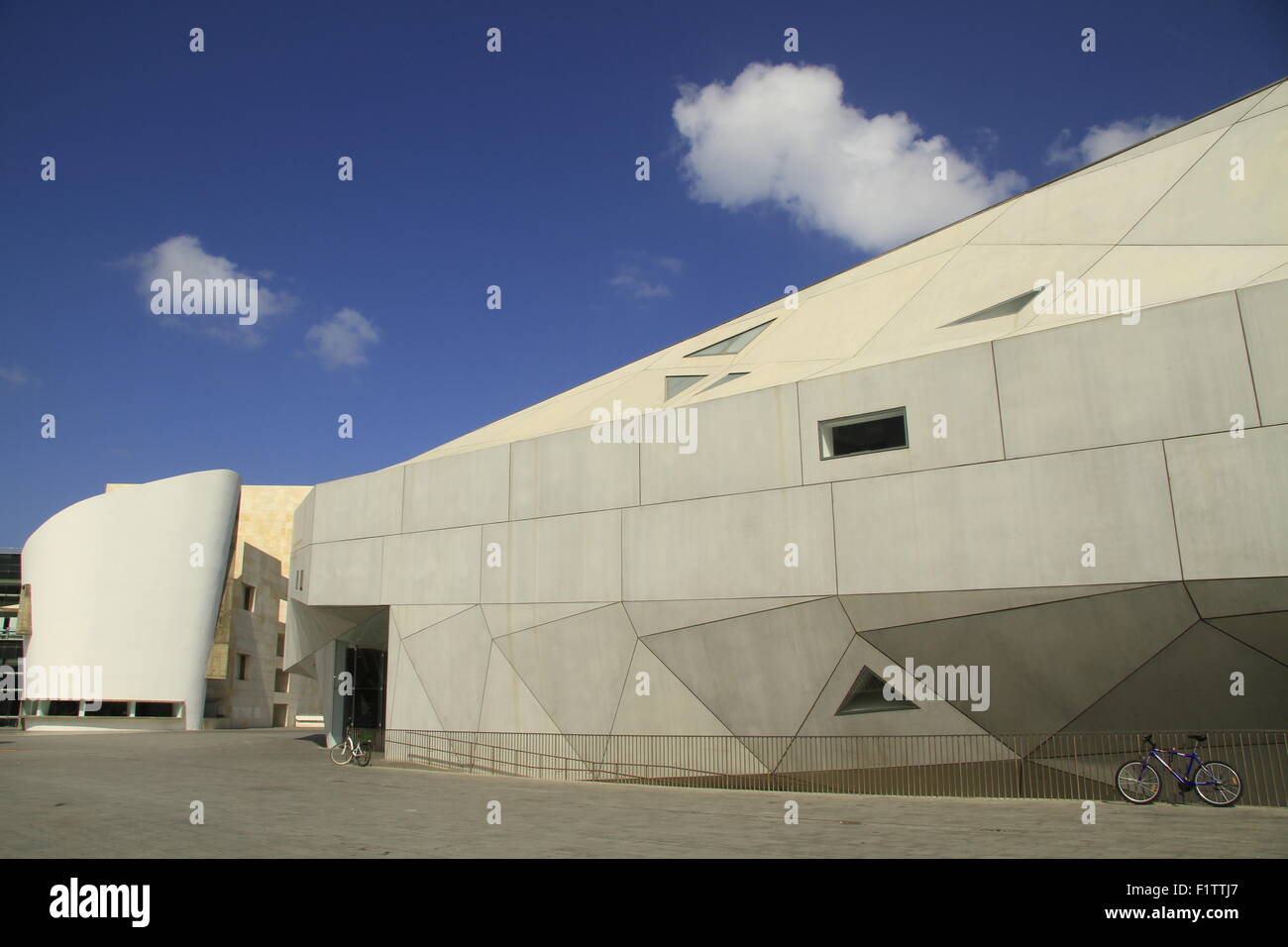 Israel, the new wing of the Tel Aviv Museum of Art (right) and the New ...