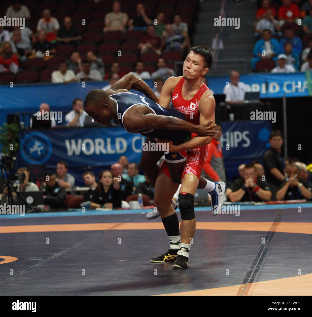 Las Vegas, Nevada, USA. 7th Sep, 2015. Japan's TZumi defeats Namibia's ...