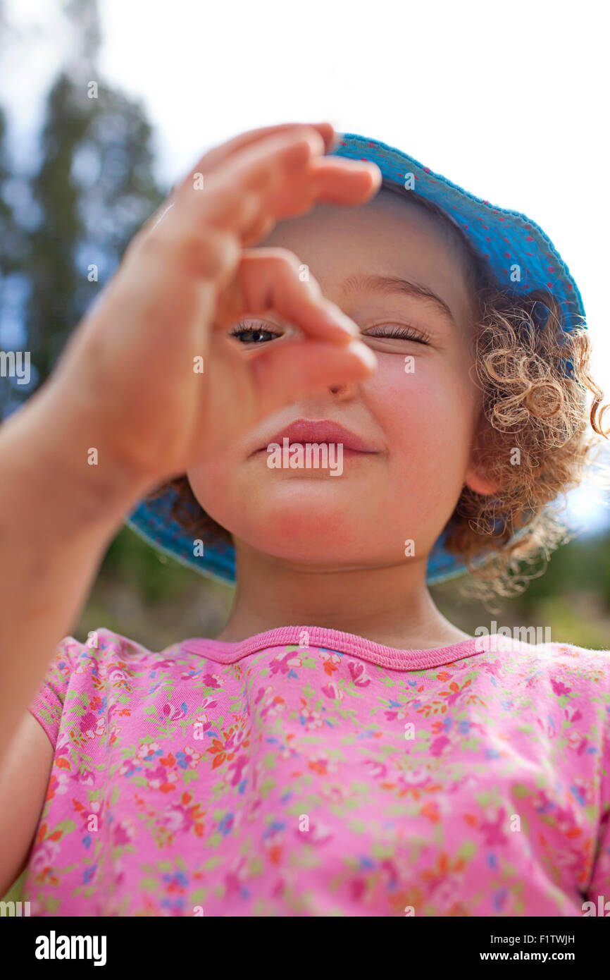 Girl ok hand sign hi-res stock photography and images - Alamy