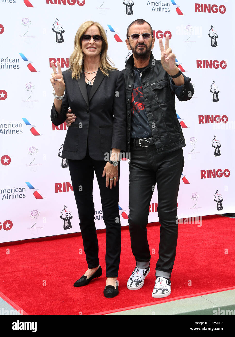 Birthday fan gathering for Ringo Starr's 75th and to call for peace ...