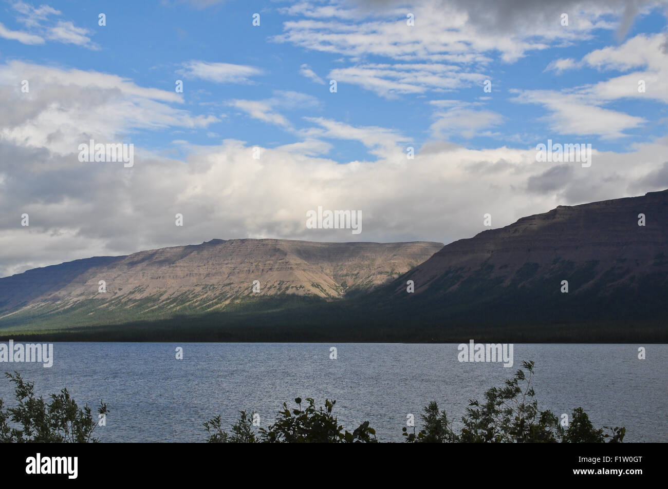 The mountains of lake. The Taimyr Peninsula, Putorana plateau, Siberia ...