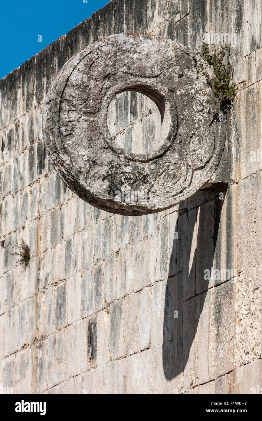 Round stone goal in ball court, Chichen Itza Maya archeological ruins ...