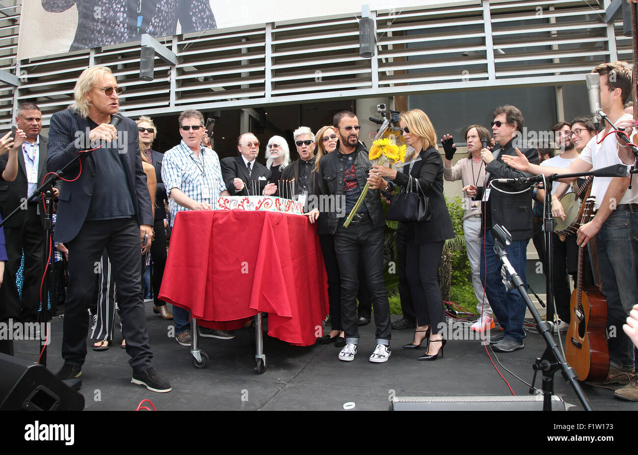 Birthday fan gathering for Ringo Starr's 75th and to call for peace ...