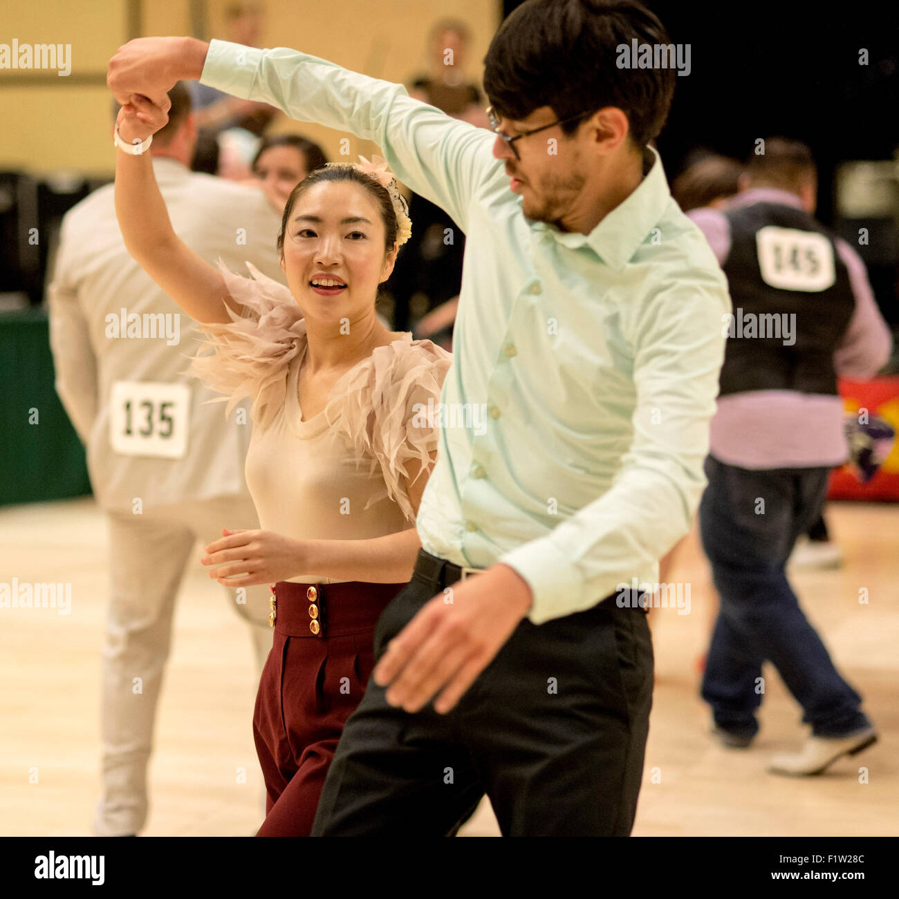 Los Angeles, California, USA. 06th Sep, 2015. Swing enthusiasts dance ...