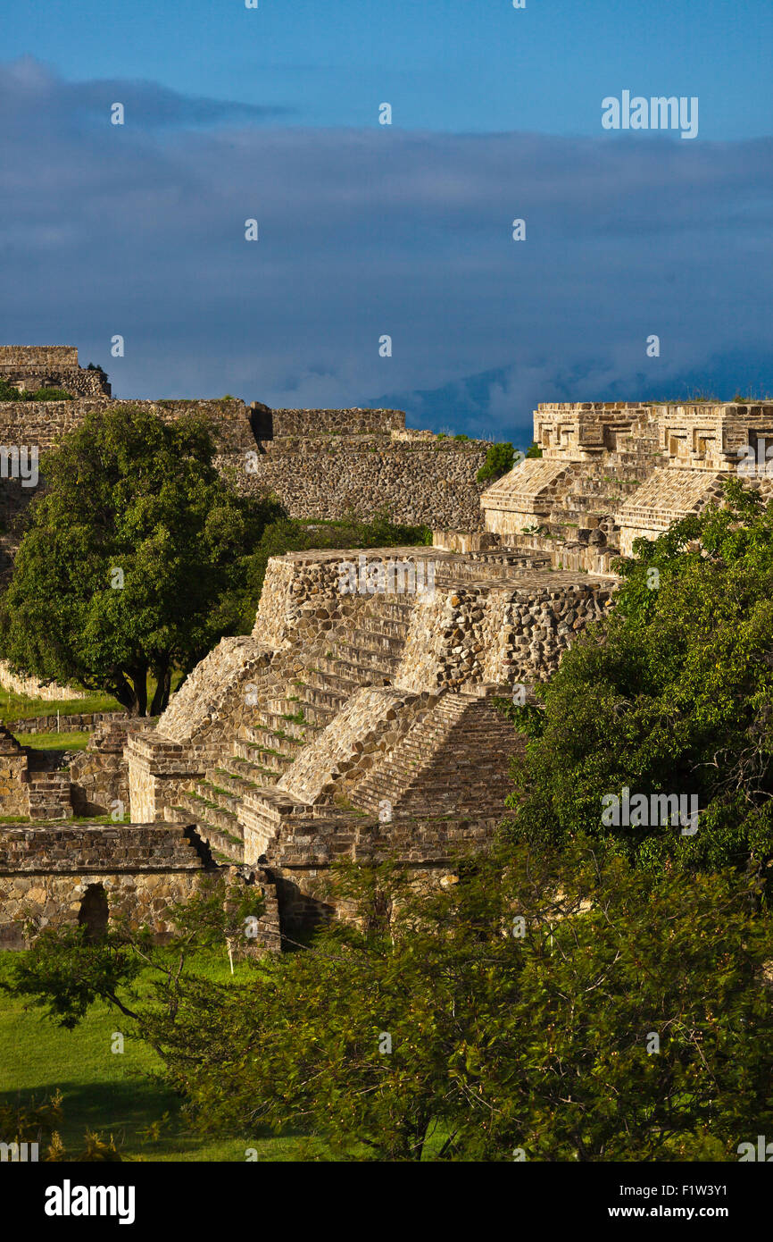 SYSTEM IV BUILDING K is a temple in the GRAND PLAZA at MONTE ALBAN the ...