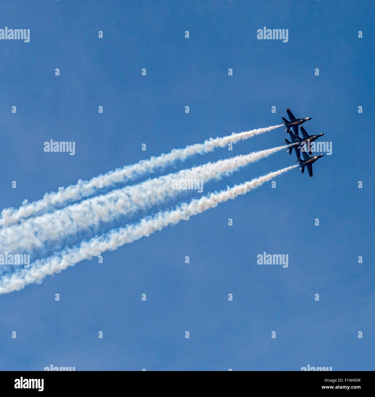 Blue angels hi-res stock photography and images - Alamy