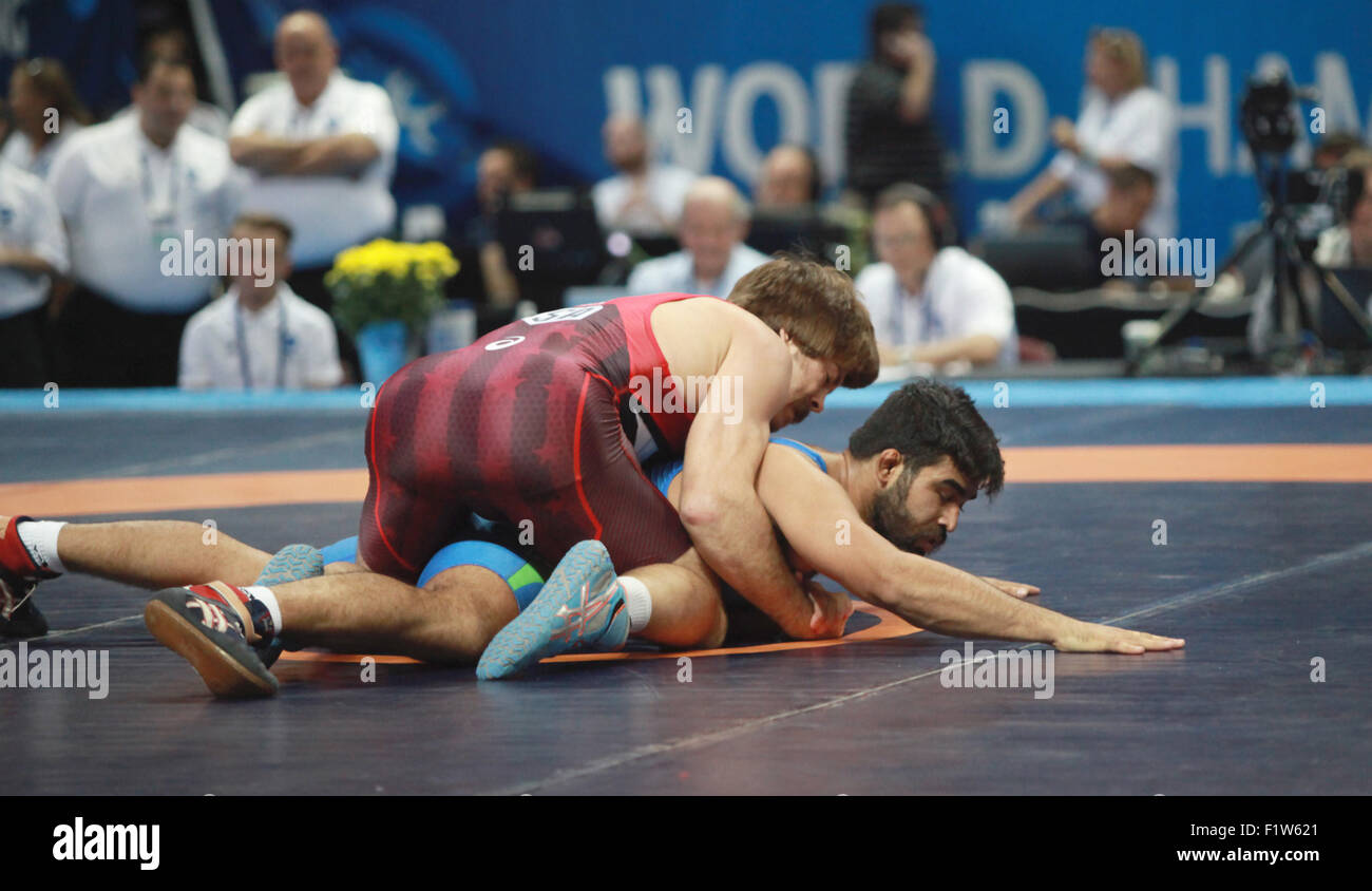 Las Vegas, Nevada, USA. 7th Sep, 2015. USA Andy Bisek defeats India's ...