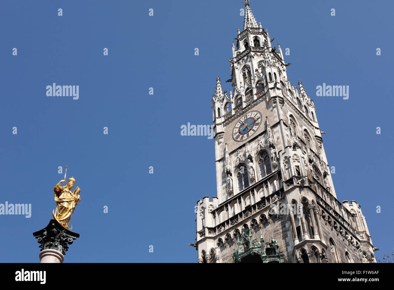 The Rathaus (Town Hall) in Munich's Marienplatz Stock Photo - Alamy