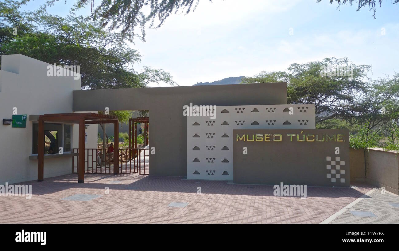 Tucume pyramid hi-res stock photography and images - Alamy