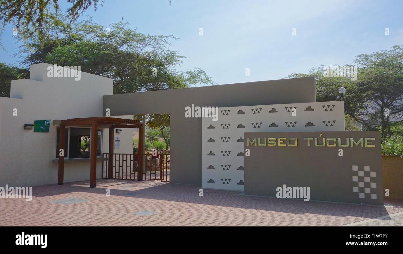 Tucume pyramid hi-res stock photography and images - Alamy