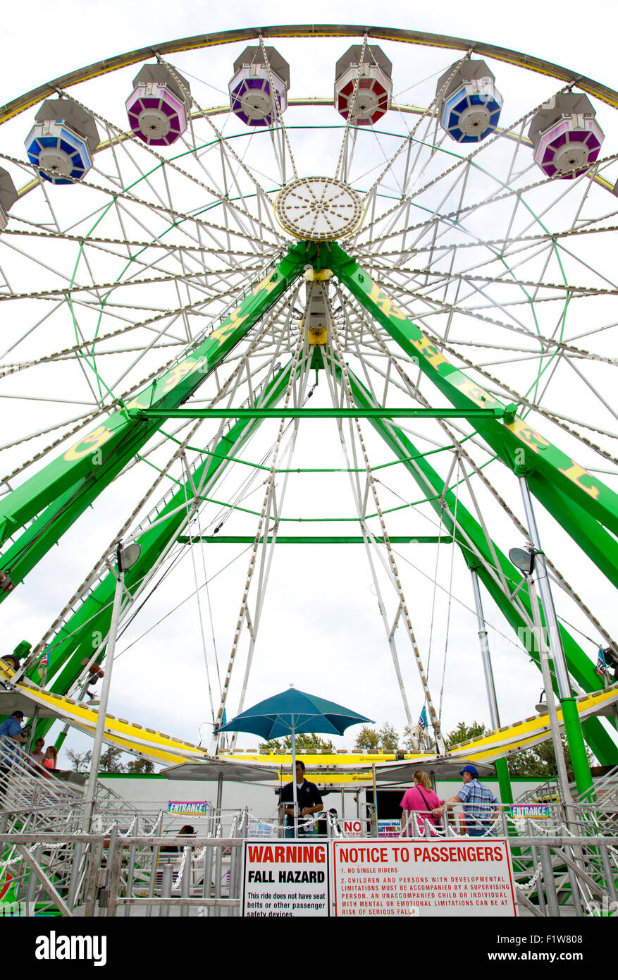 Prize wheel child hi-res stock photography and images - Alamy