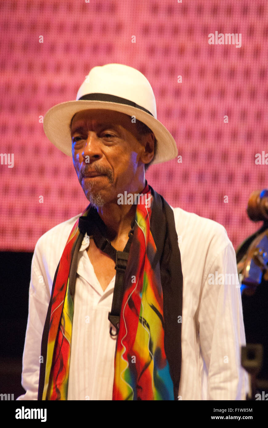 Henry threadgill hi-res stock photography and images - Alamy