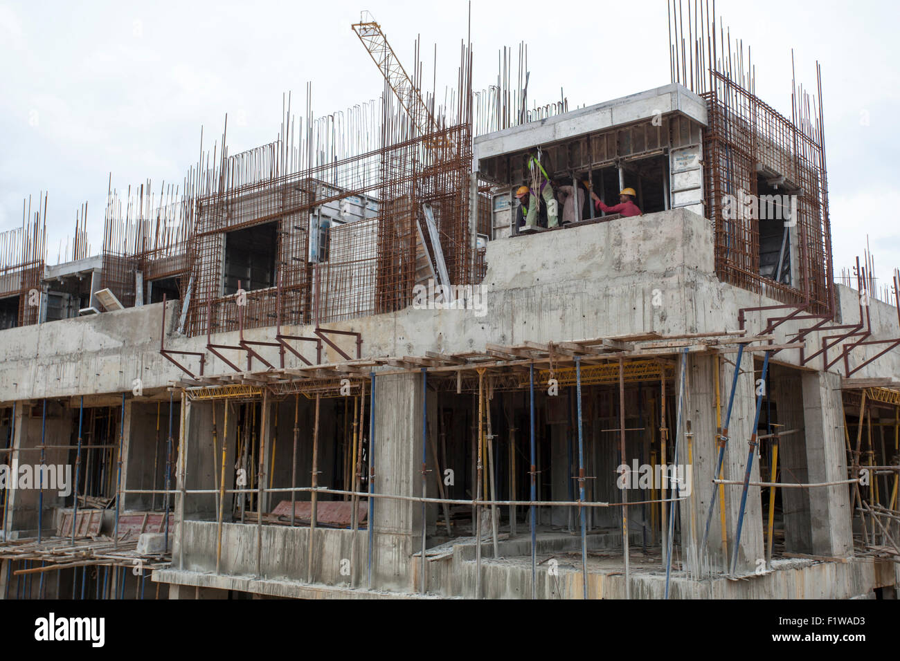 Construction overhead hi-res stock photography and images - Alamy