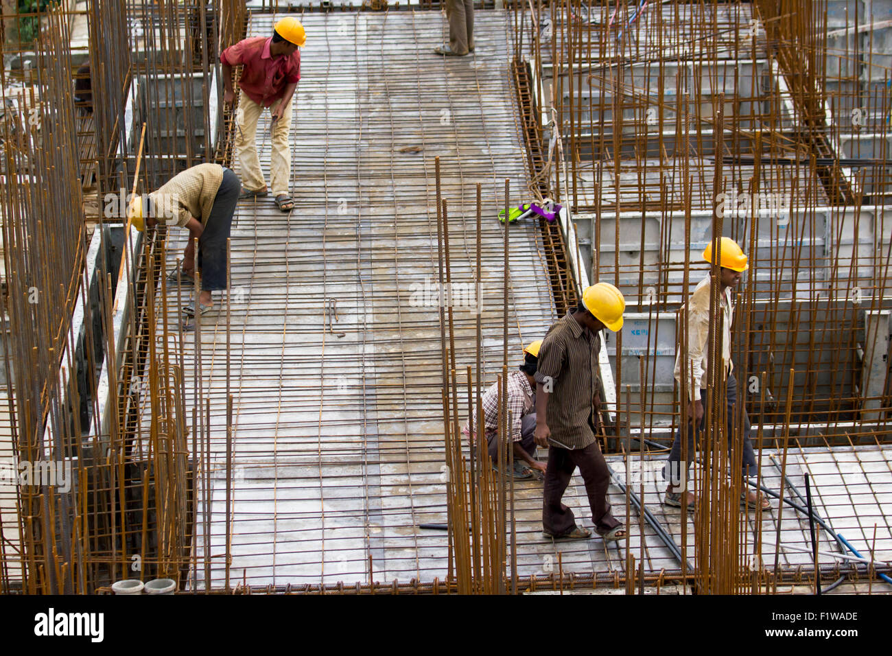 Construction of metro hi-res stock photography and images - Alamy