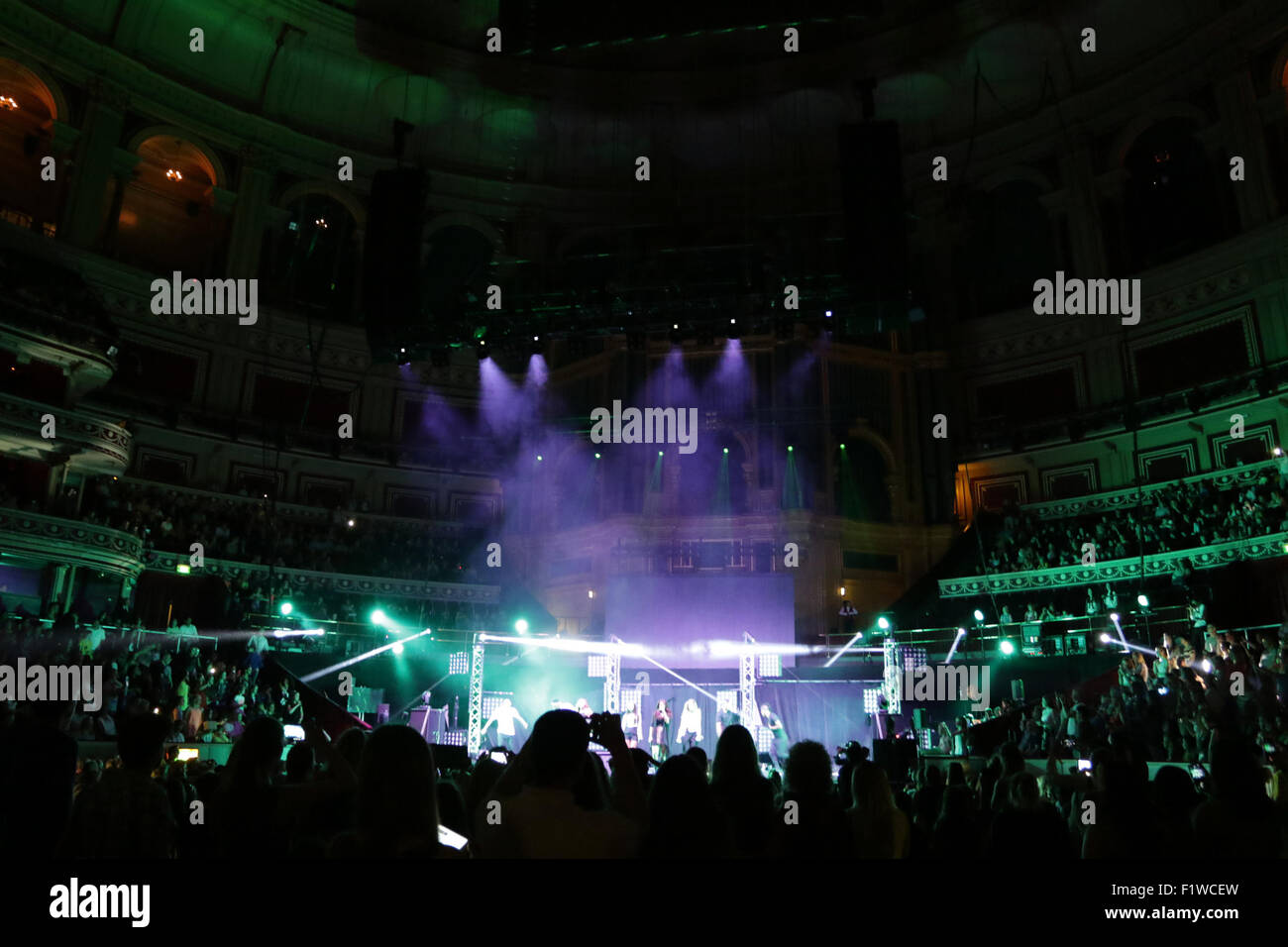London, UK, 7th June 2015: Atmosphere at the Frankie & Benney's Rays of ...