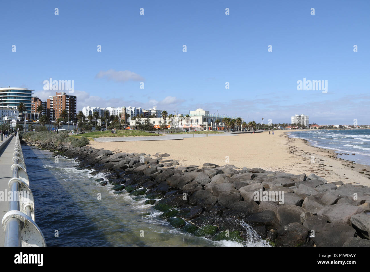 St Kilda beach viewed from St Kilda Pier in Melbourne, Victoria ...