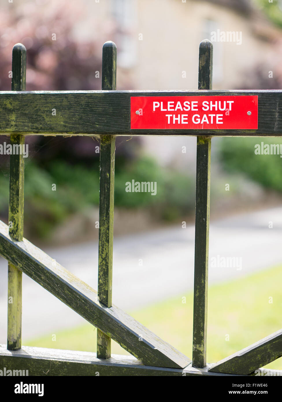 Polite notice hi-res stock photography and images - Alamy