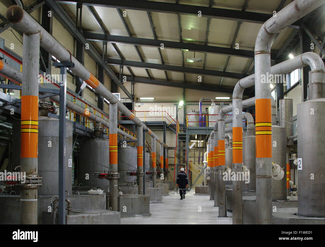 Production Sulfuric Acid Stock Photos & Production Sulfuric Acid Stock ...