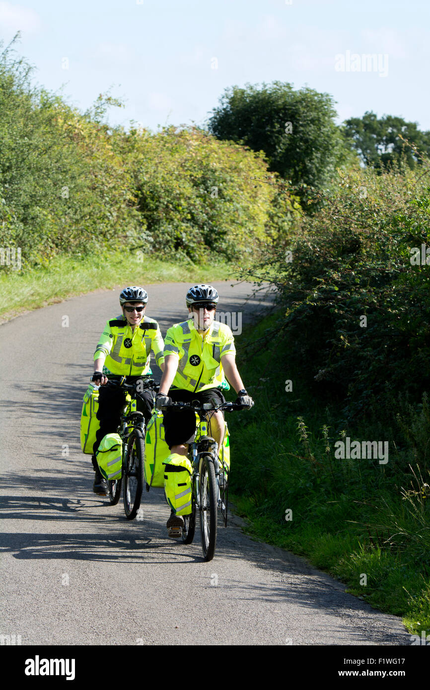 Ambulance cyclists cycle response unit hi-res stock photography and ...