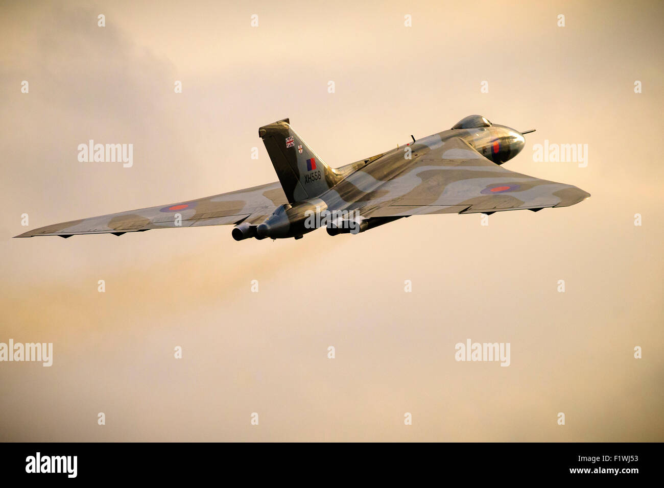 British Cold War era nuclear bomber, Avro Vulcan B.Mk2 XH558. Now owned ...