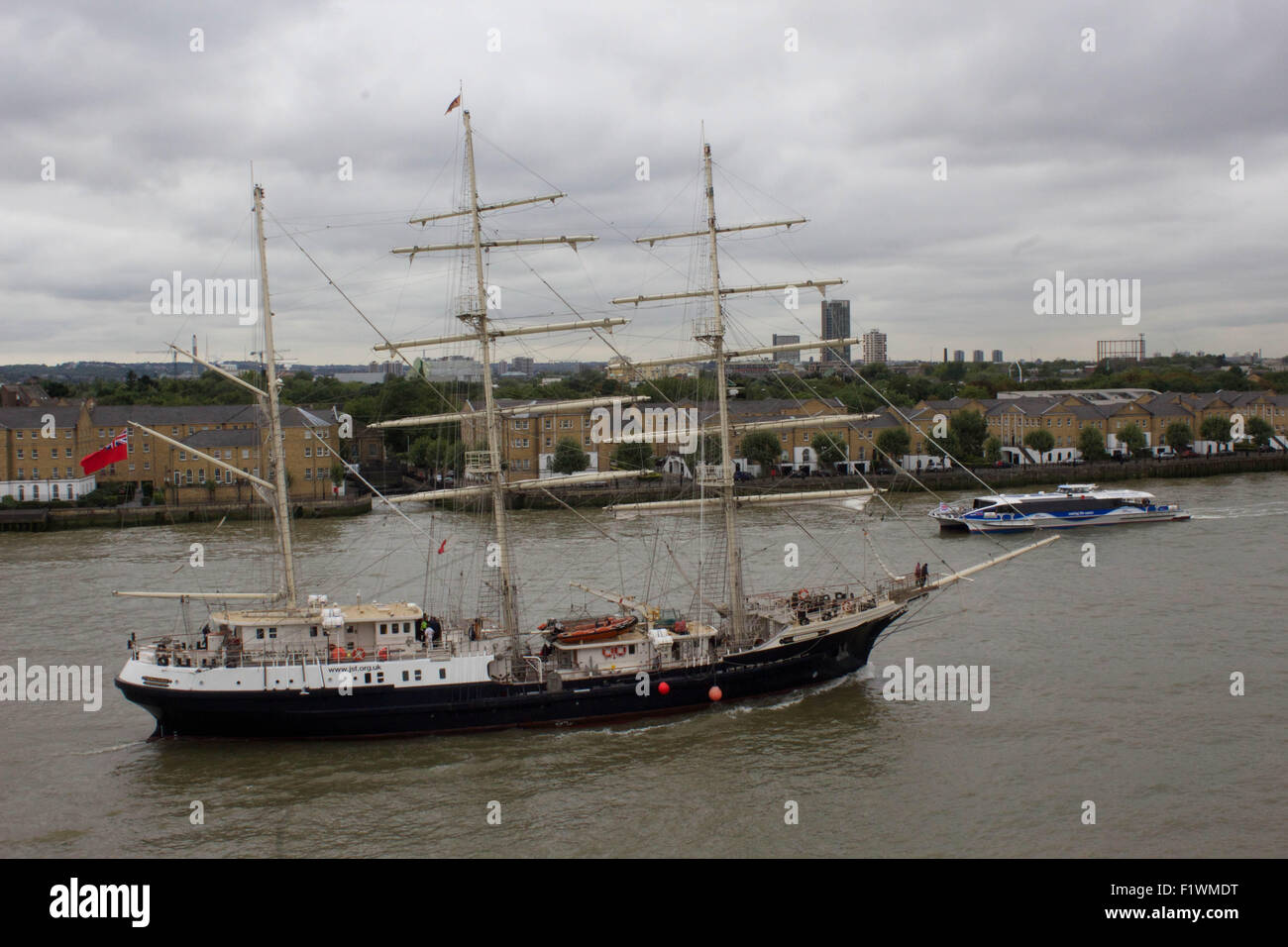 London, UK. 8th September, 2015. Type 23 Frigate HMS Portland 'F79' and ...