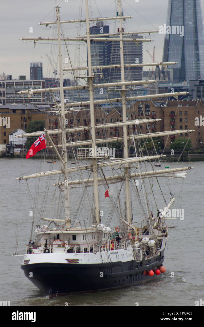 London, UK. 8th September, 2015. Type 23 Frigate HMS Portland 'F79' and ...