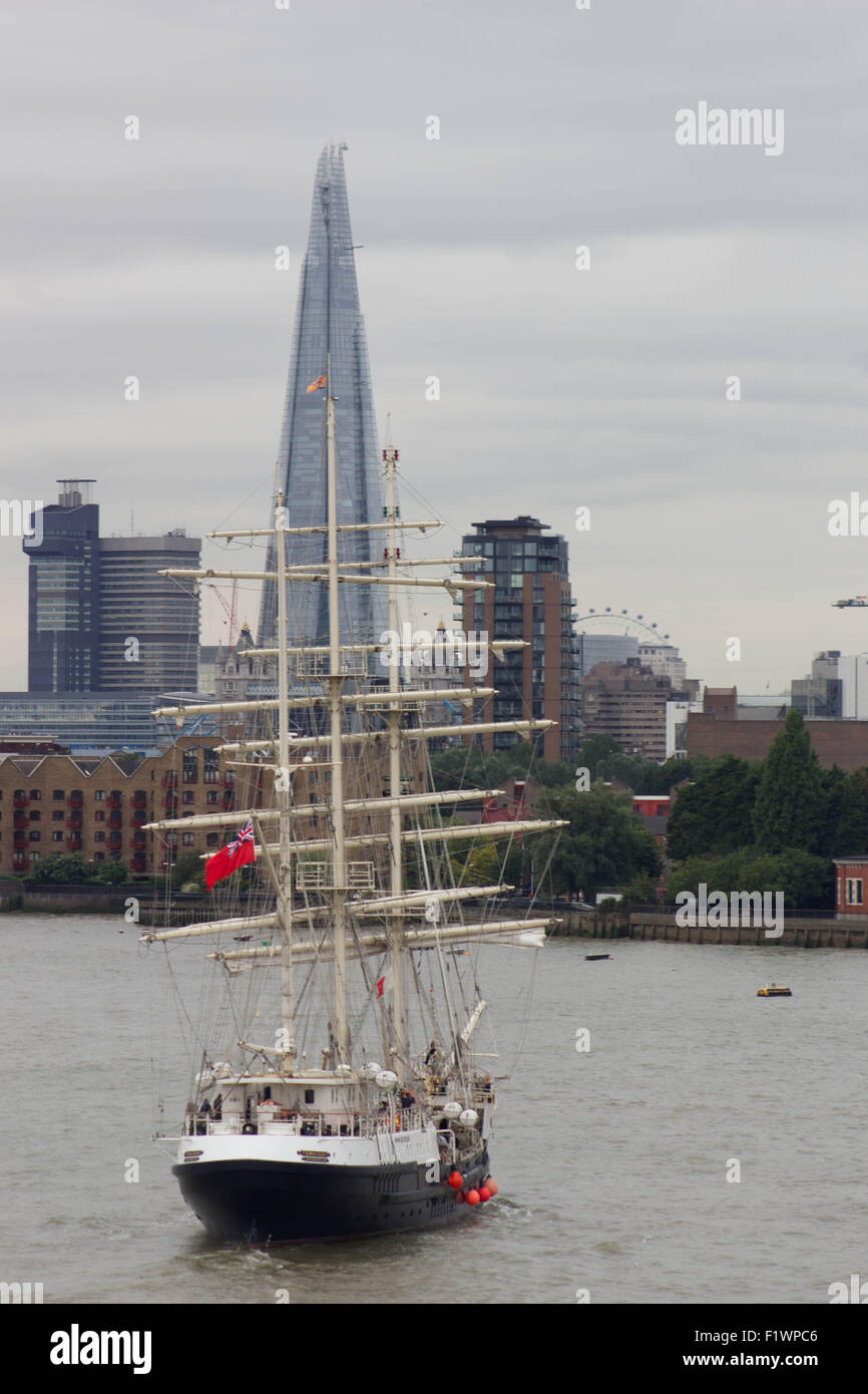 London, UK. 8th September, 2015. Type 23 Frigate HMS Portland 'F79' and ...