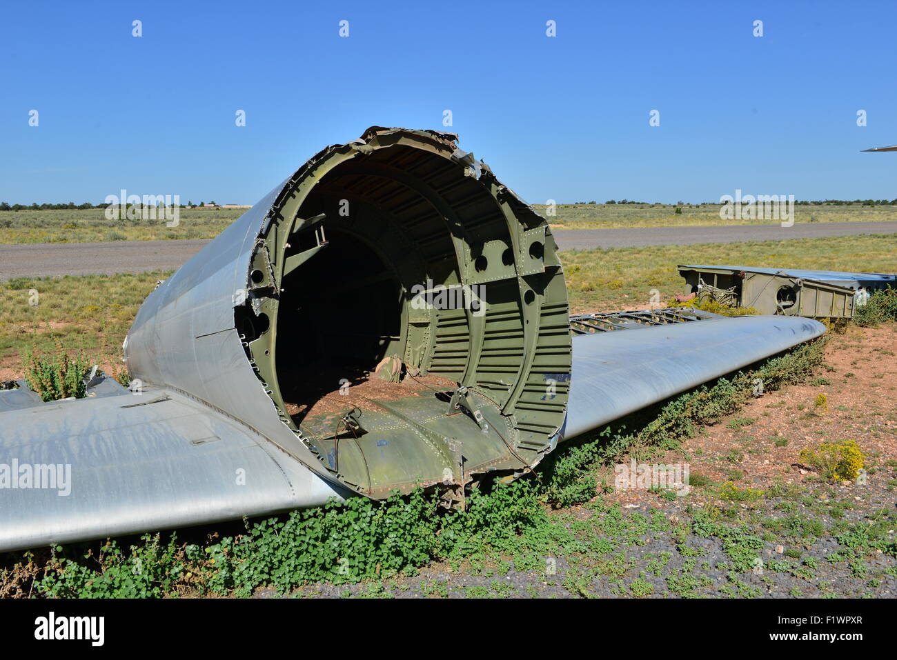 An aircraft graveyard in the Arizona desert Stock Photo - Alamy