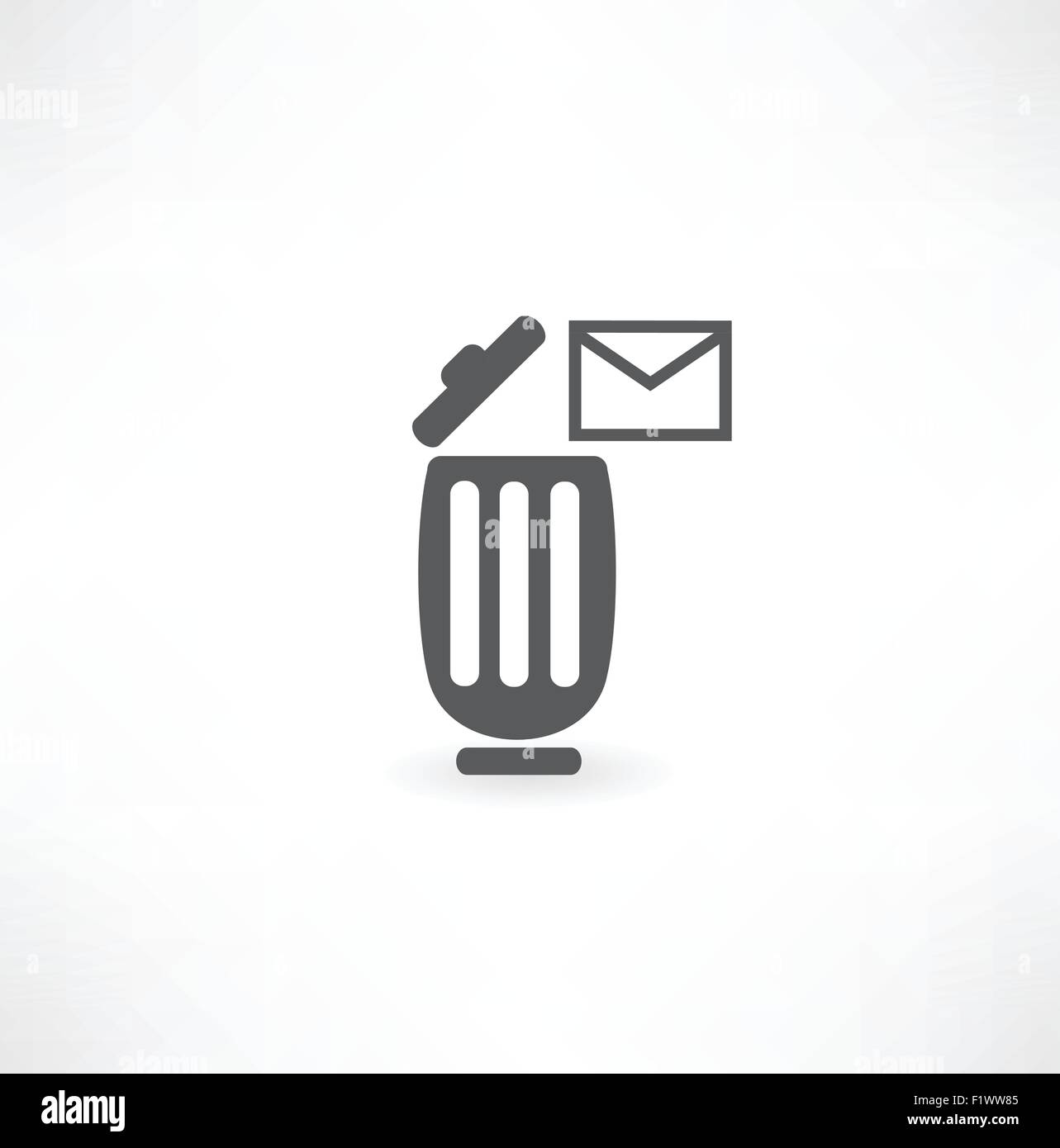 a single mail icon in a trash Stock Vector Image & Art - Alamy